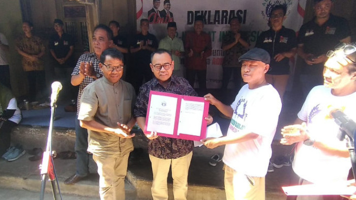 Seniman, Budayawan, dan Aktivis Budaya Yogyakarta Dukung AMIN Seniman, Budayawan, dan Aktivis Budaya Yogyakarta Dukung AMIN